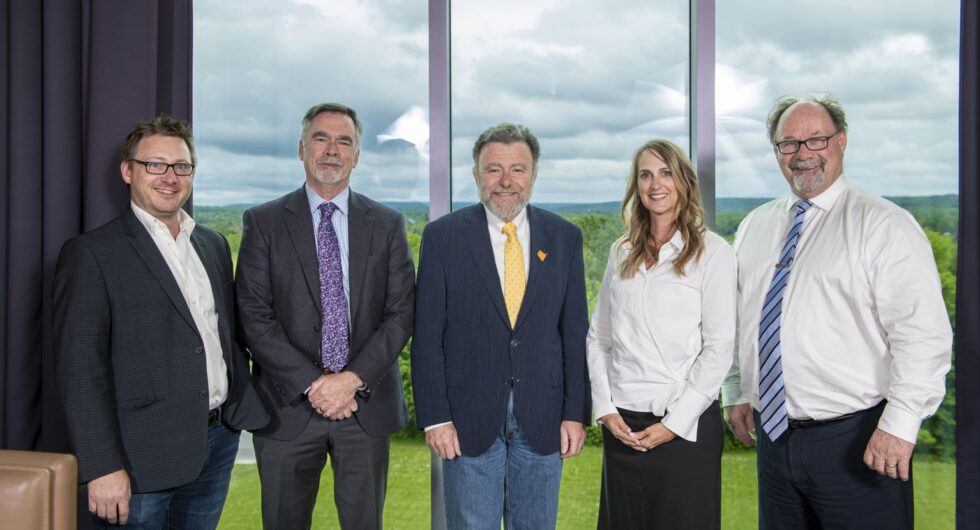 AECL & CNL build on longstanding relationship with the University of ...
